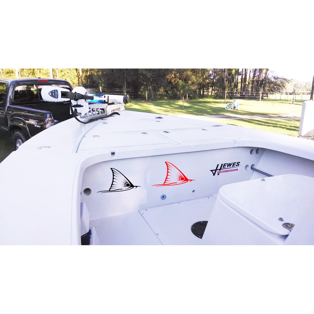 Redfish Decal in Black Vinyl - UV-Protected Red Drum Sticker – Skiff Life